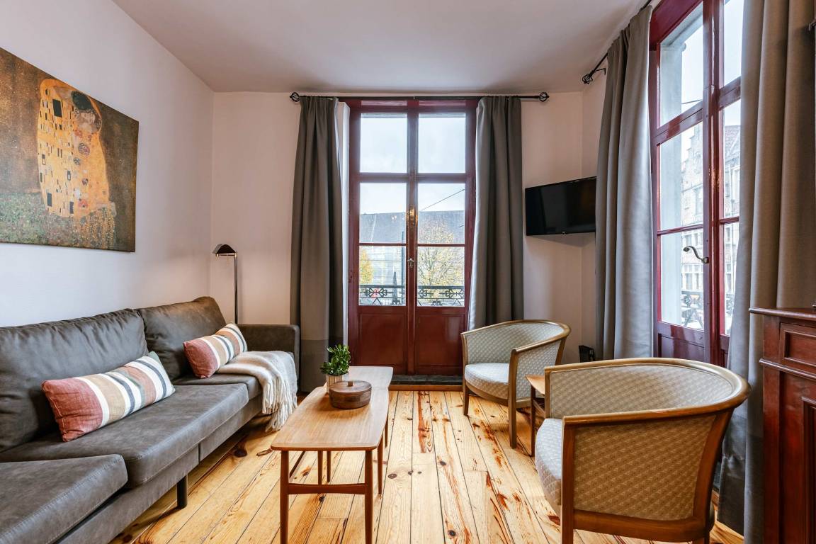110 M² Appartement ∙ 3 Chambres ∙ 6 Personnes - Gand
