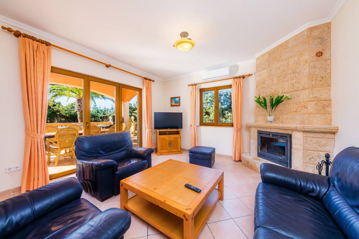 276 M² Villa ∙ 4 Bedrooms ∙ 8 Guests - Alcúdia