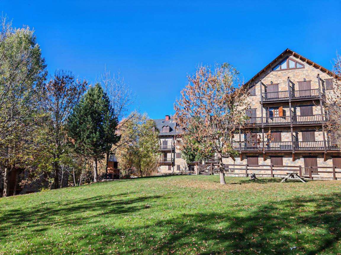 42 M² Apartamento ∙ 1 Habitación ∙ 3 Huéspedes - Macizo del Besiberri