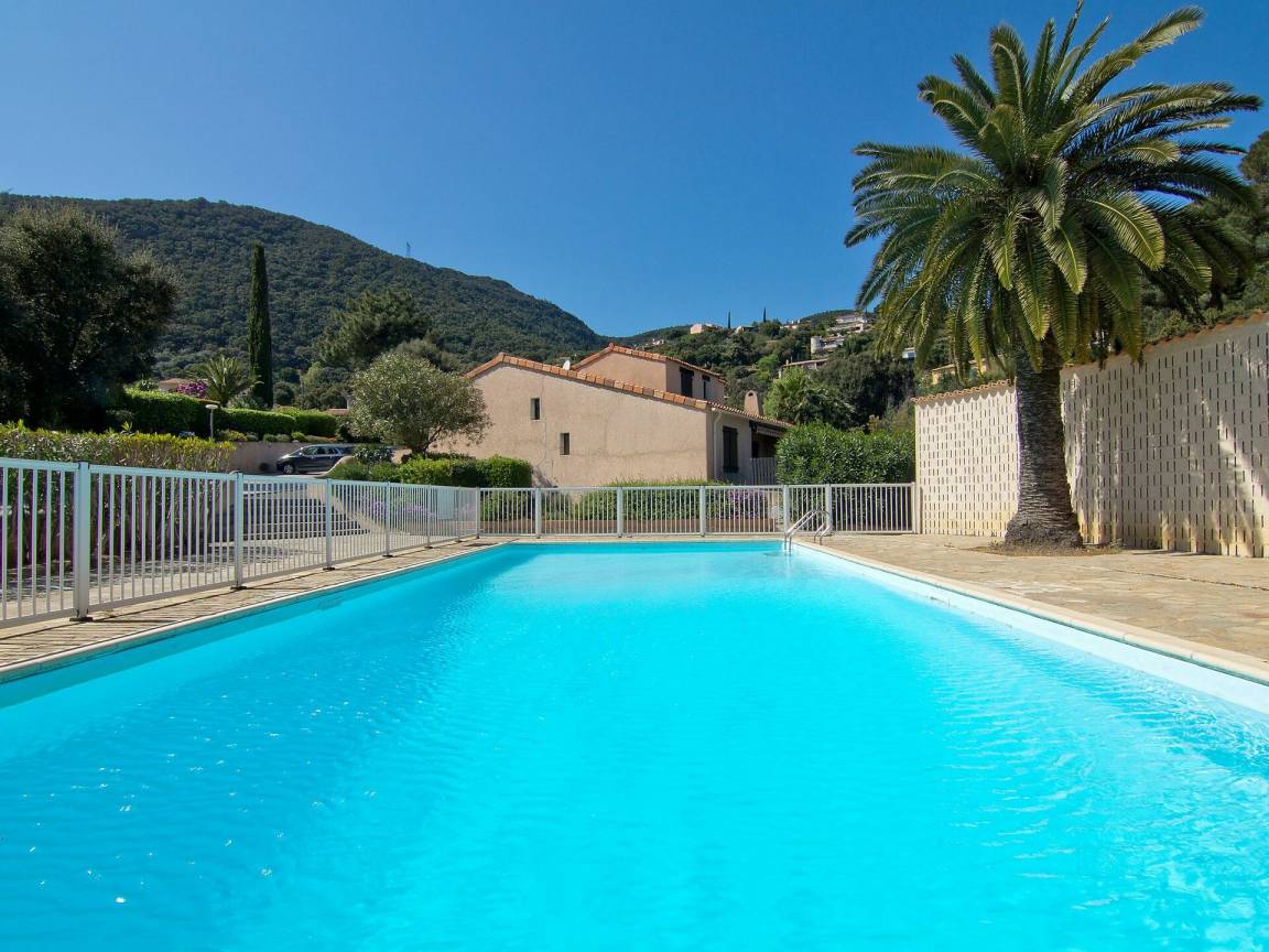 40 M² Résidence De Vacances ∙ 1 Chambre ∙ 4 Personnes - Le Lavandou