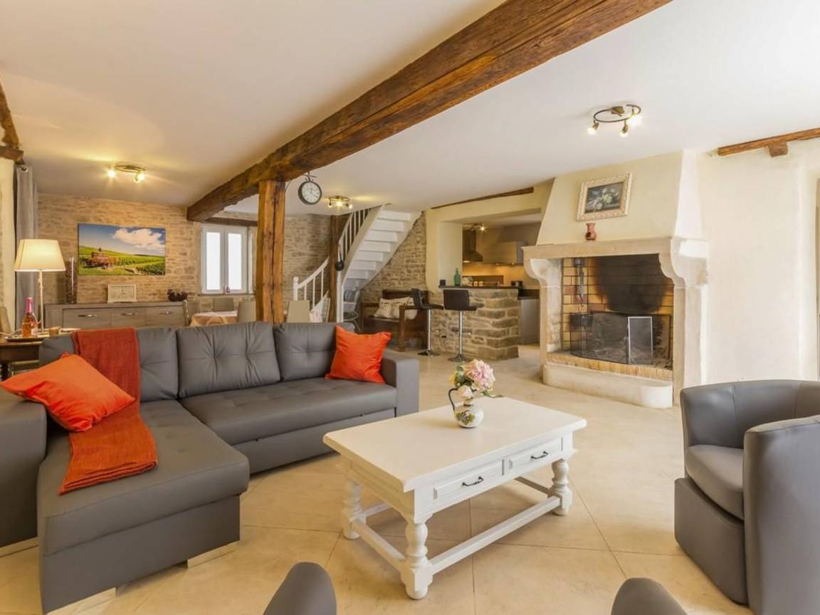160 M² Cottage ∙ 3 Chambres ∙ 6 Personnes - Beaune