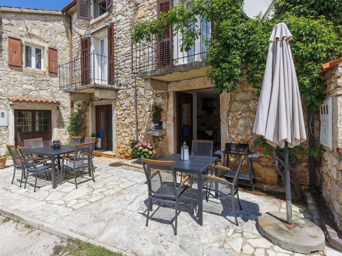 122 M² Huis ∙ 3 Slaapkamers ∙ 8 Gasten - Novigrad