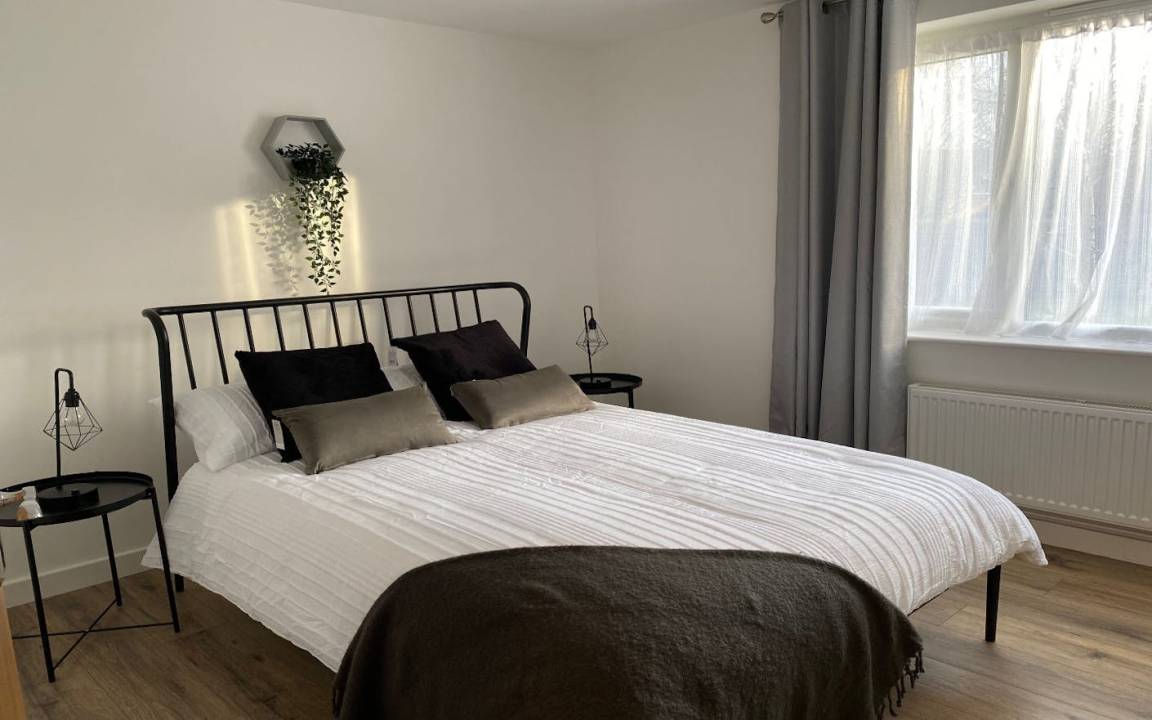 50 M² Apartment ∙ 2 Bedrooms ∙ 4 Guests - Chelmsford