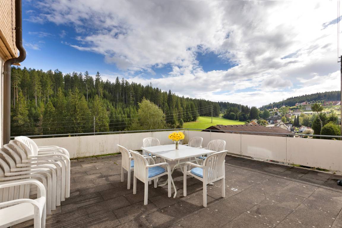 240 M² Maison De Vacances ∙ 7 Chambres ∙ 19 Personnes - Titisee-Neustadt