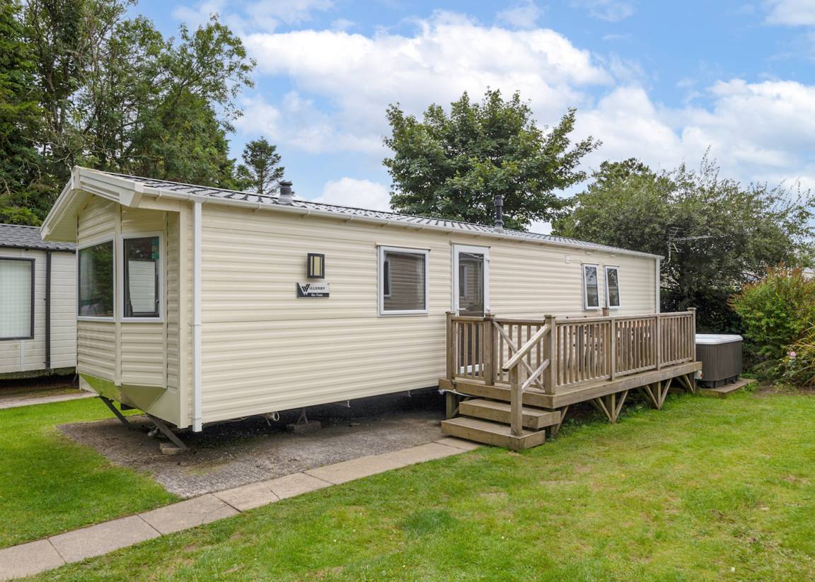Caravan ∙ 3 Bedrooms ∙ 6 Guests - Pembrokeshire