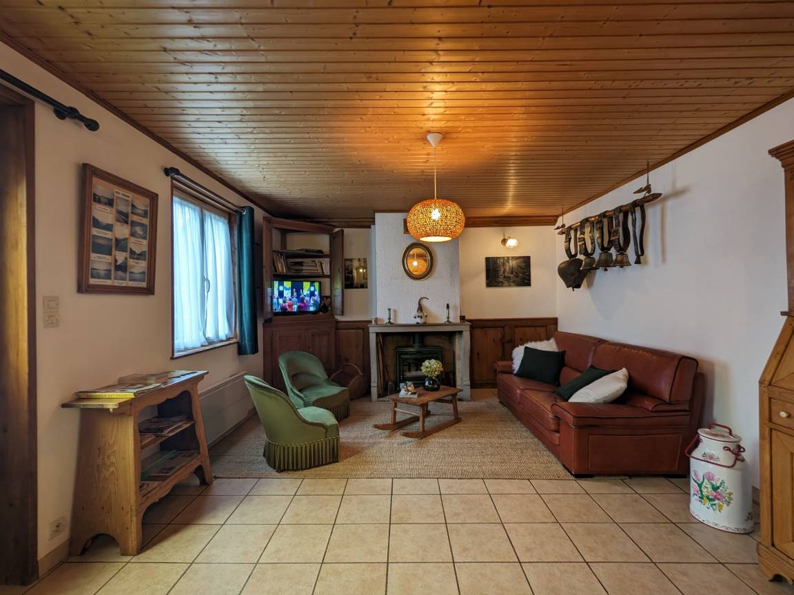 70 M² Cottage ∙ 2 Bedrooms ∙ 4 Guests - Lorraine