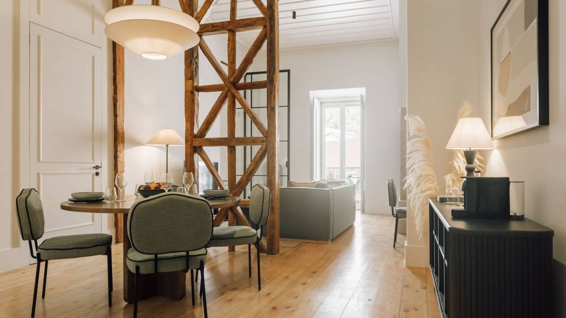 112 M² Apartment ∙ 1 Bedroom ∙ 2 Guests - Lisbon