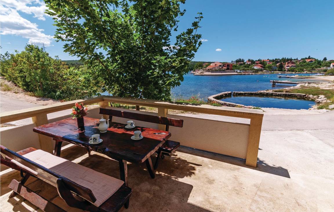 44 M² Apartment ∙ 1 Bedroom ∙ 4 Guests - Obrovac