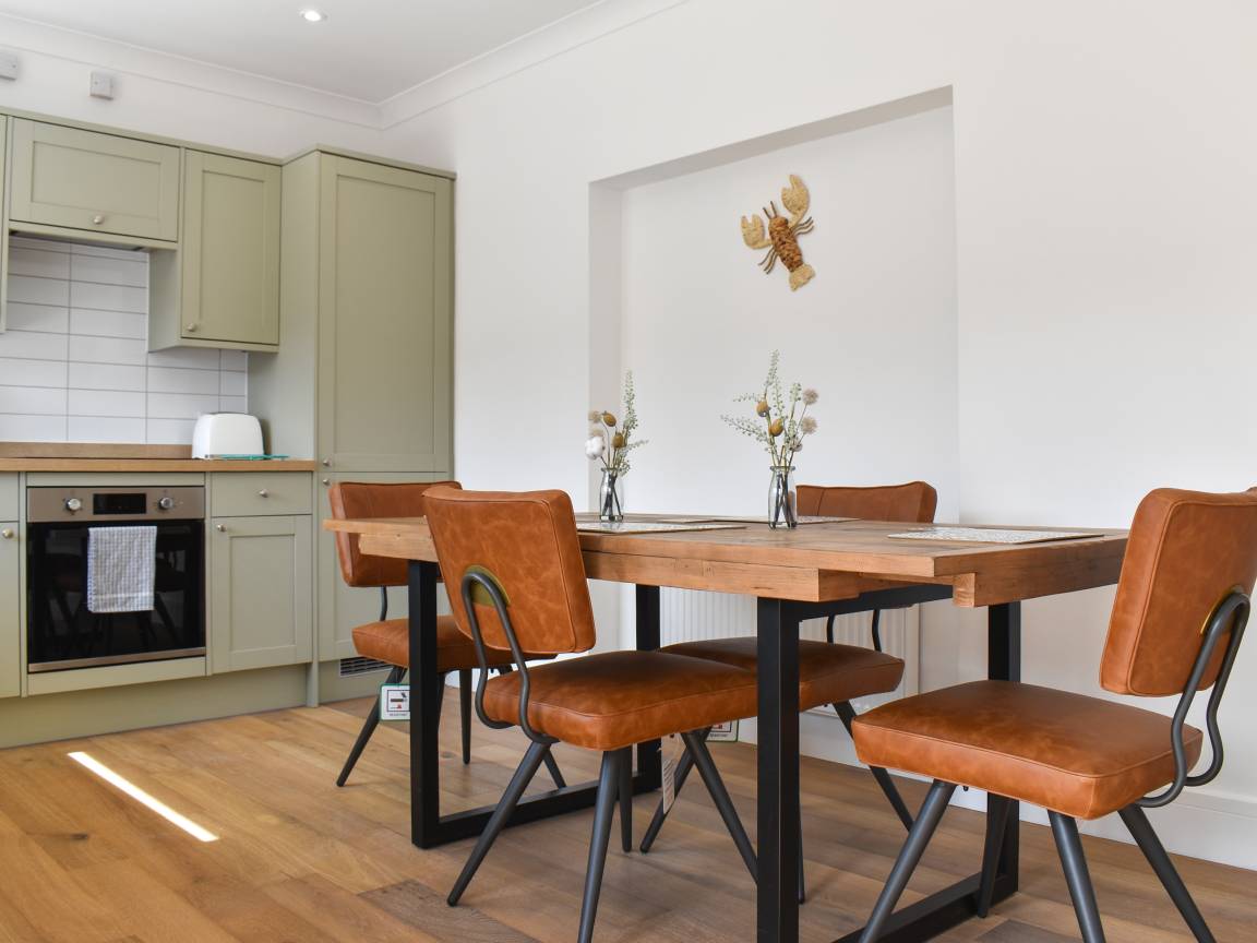 Cottage ∙ 2 Bedrooms ∙ 4 Guests - Redcar