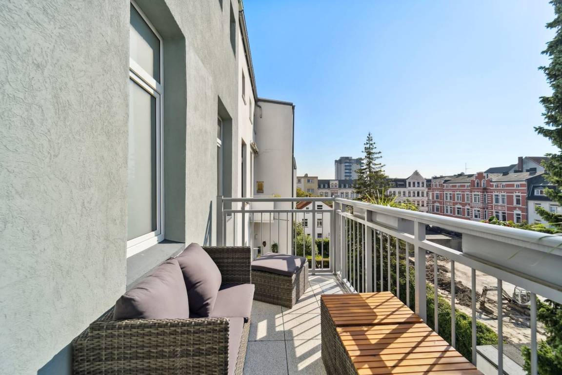 106 M² Huoneisto ∙ 2 Makuuhuonetta ∙ 6 Vierasta - Wilhelmshaven