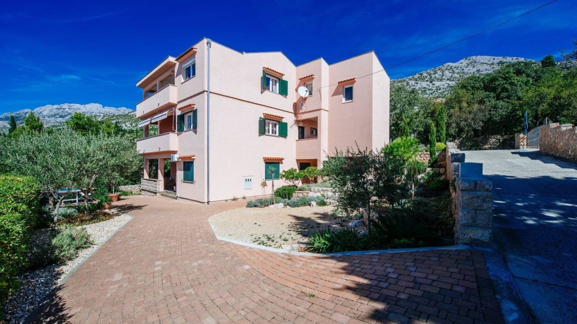 50 M² Apartment ∙ 2 Bedrooms ∙ 4 Guests - Starigrad