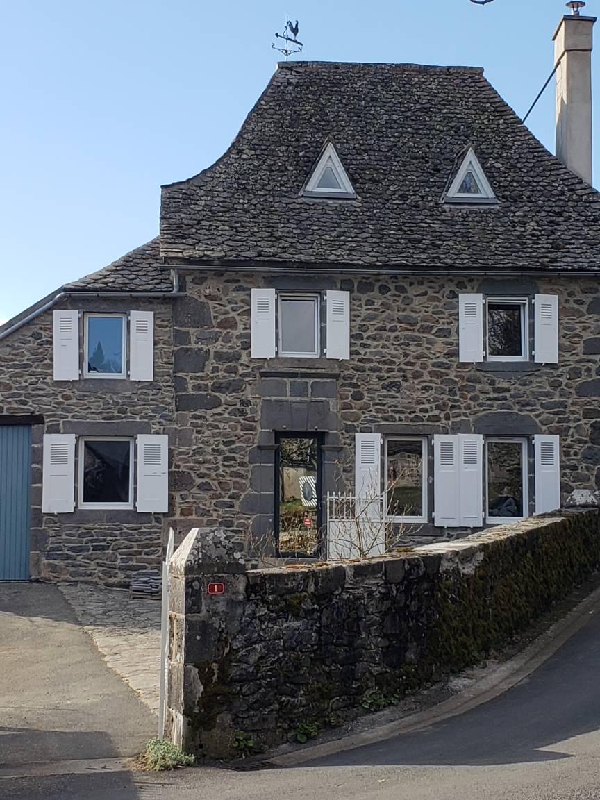 110 M² Maison De Vacances ∙ 3 Chambres ∙ 8 Personnes - Chaudes-Aigues