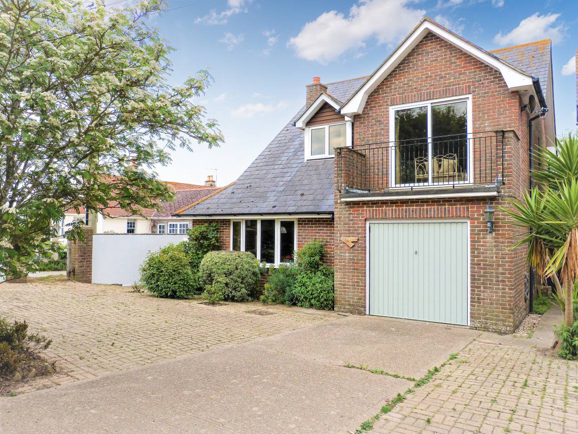 Cottage ∙ 3 Bedrooms ∙ 6 Guests - Bembridge