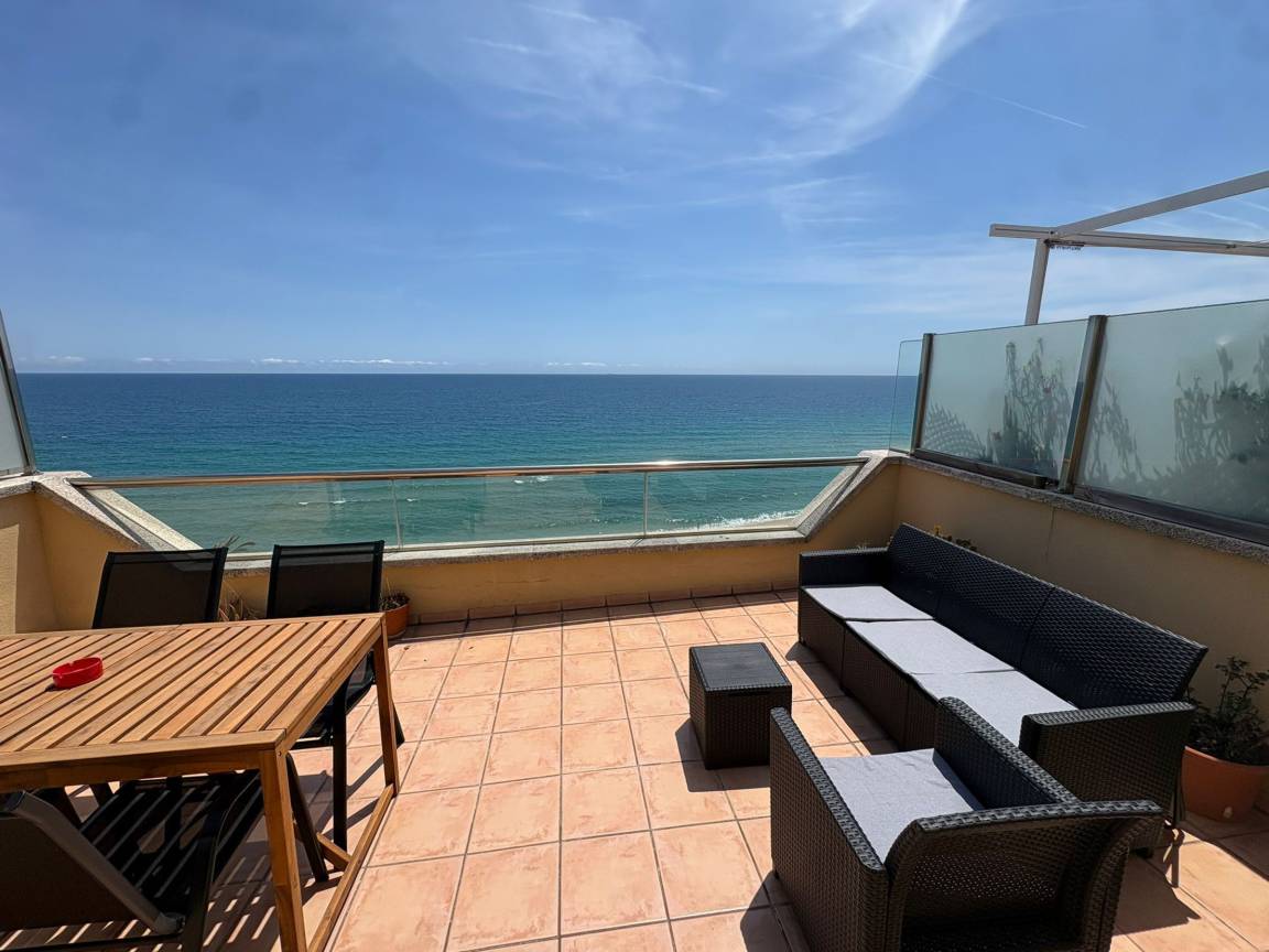 78 M² Appartamento Vacanza ∙ 1 Camera Da Letto ∙ 4 Ospiti - Montornès del Vallès