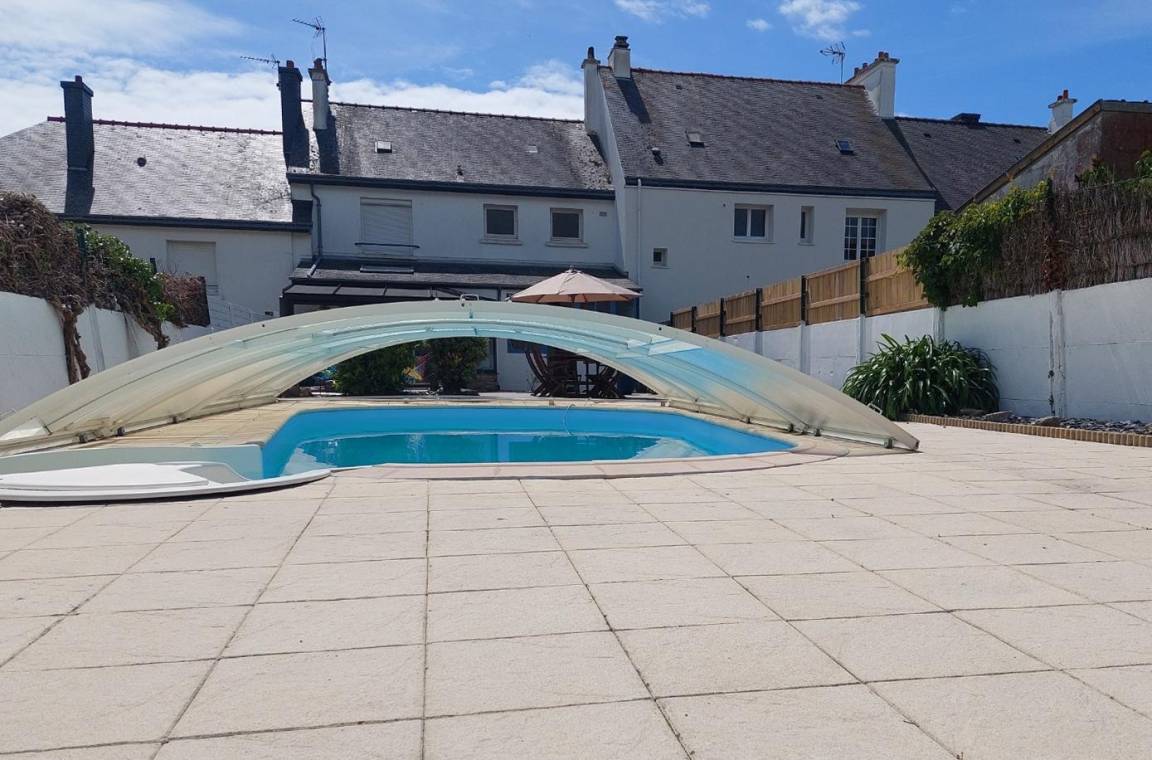 90 M² Gîte ∙ 3 Chambres ∙ 6 Personnes - Étel
