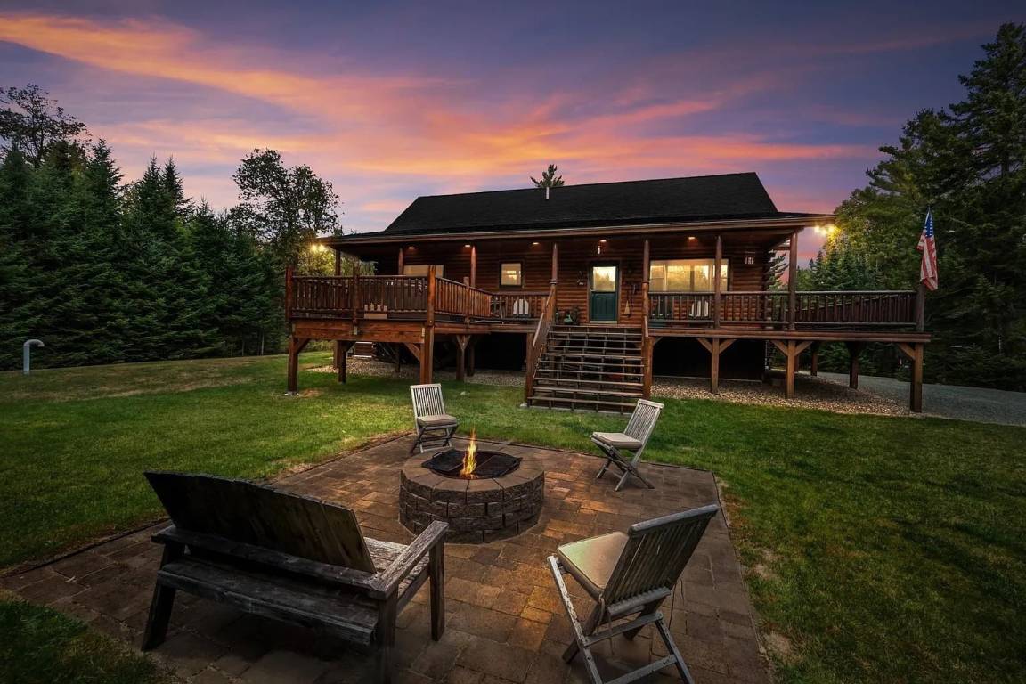 145 M² Cabin ∙ 4 Bedrooms ∙ 10 Guests - New Hampshire (State)