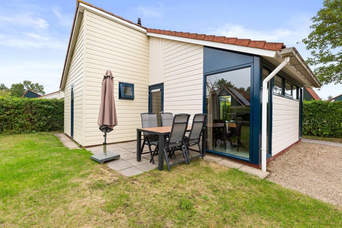 60 M² Hotel ∙ 2 Bedrooms ∙ 4 Guests - Goes