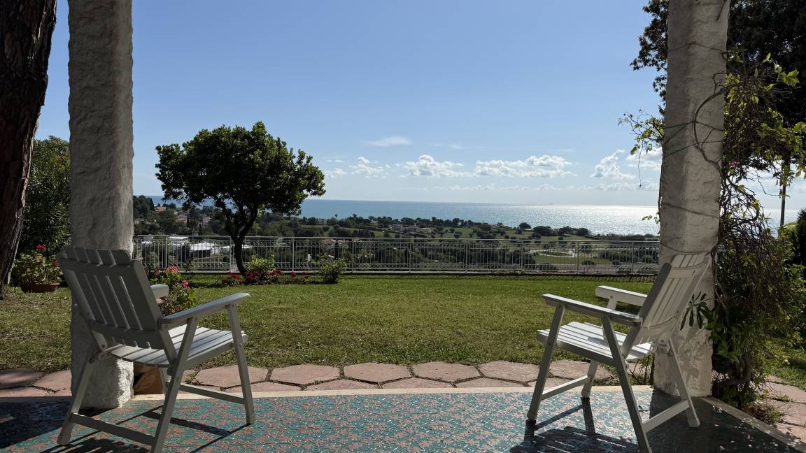 120 M² Villa Vacanza ∙ 4 Camere Da Letto ∙ 7 Ospiti - Numana