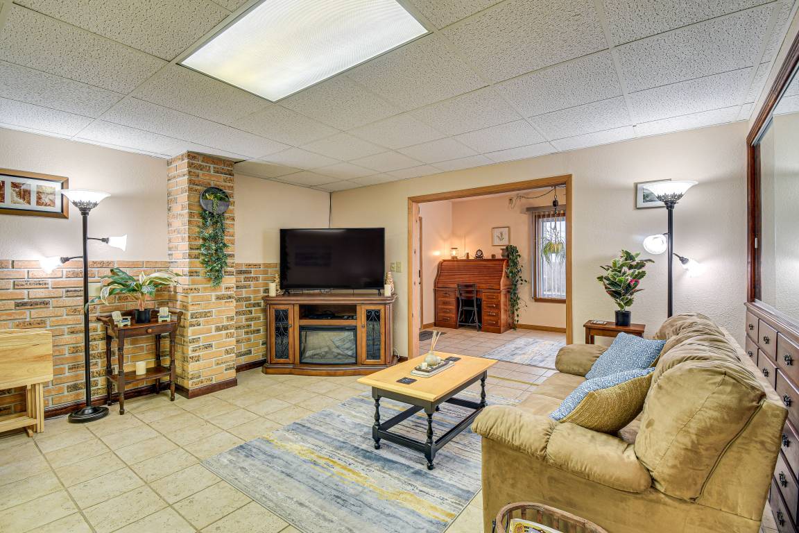 120 M² Apartment ∙ 1 Bedroom ∙ 4 Guests - Watkins Glen, NY