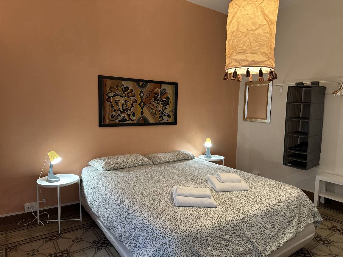 65 M² Apartamento ∙ 1 Habitación ∙ 4 Huéspedes - Lucca