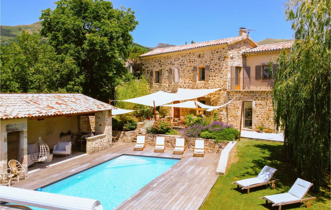 180 M² Huis ∙ 4 Slaapkamers ∙ 10 Gasten - Privas