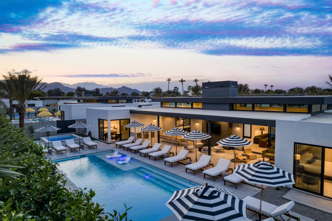 506 M² Villa ∙ 6 Bedrooms ∙ 16 Guests - La Quinta, CA