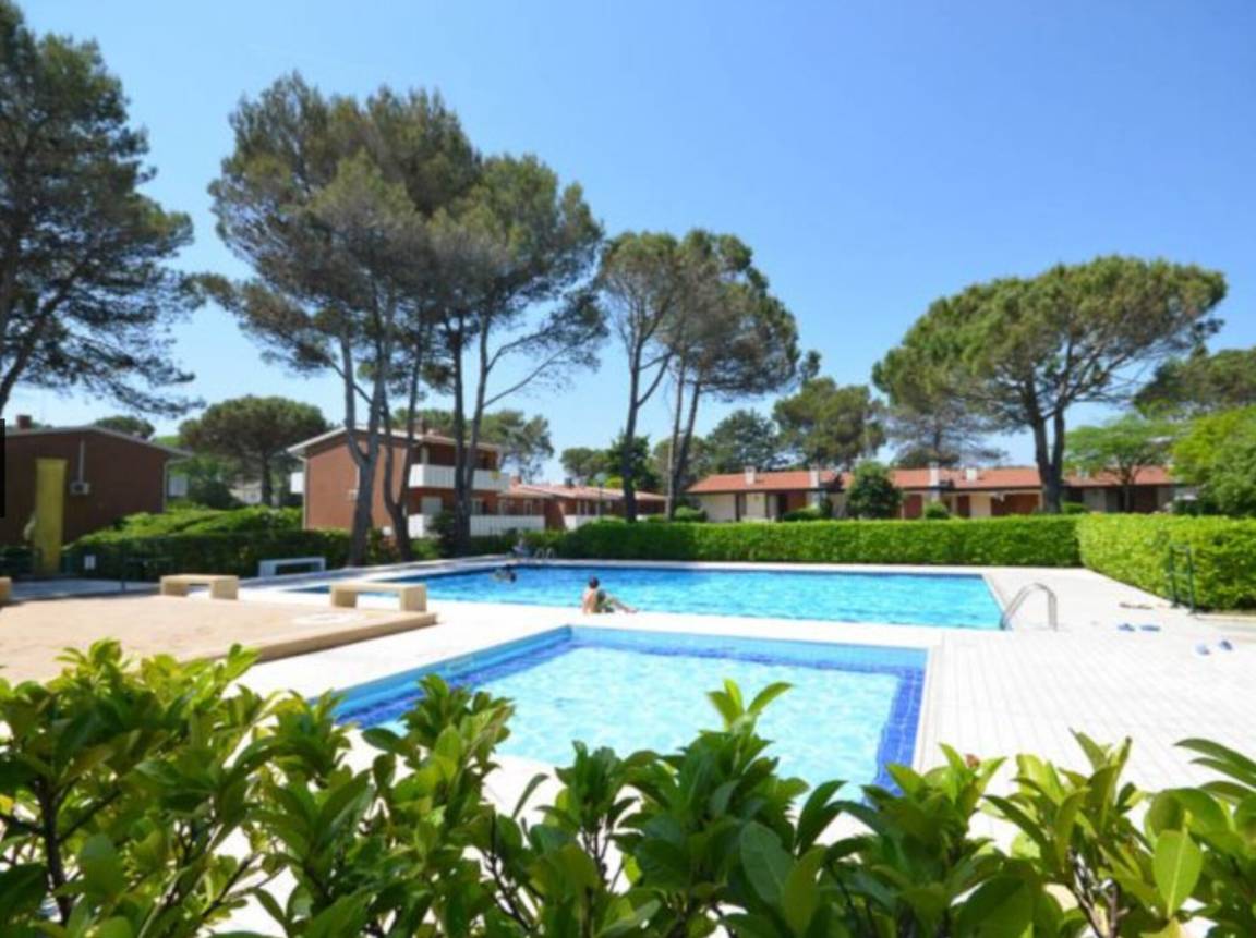 65 M² Apartment ∙ 4 Bedrooms ∙ 8 Guests - Bibione