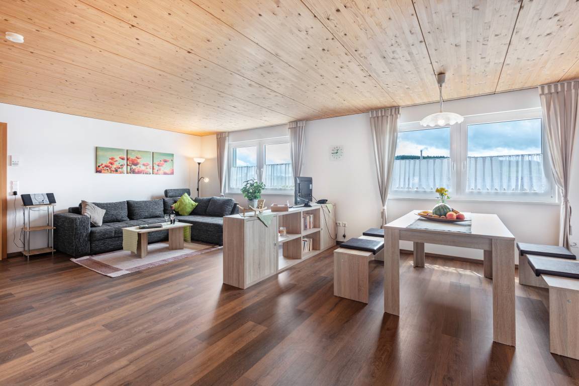 71 M² Ferienwohnung ∙ 1 Schlafzimmer ∙ 2 Gäste - Bernau im Schwarzwald