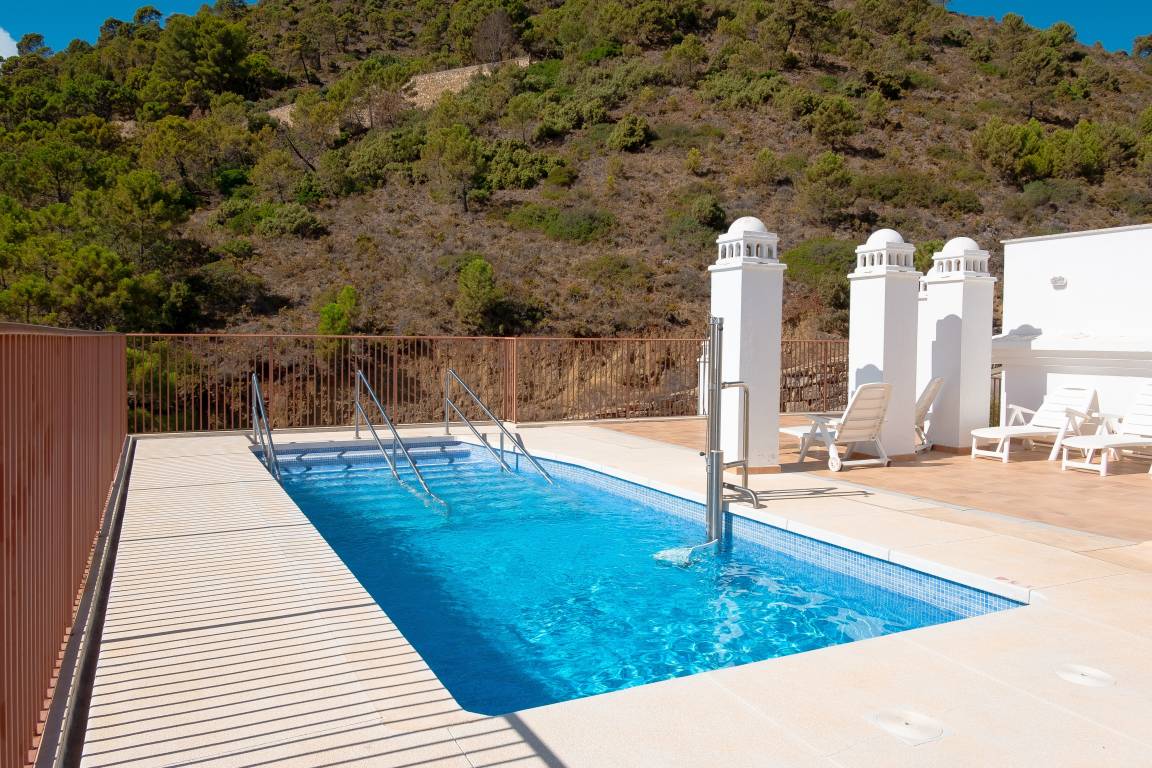 133 M² Appartement ∙ 3 Chambres ∙ 6 Personnes - Benahavís