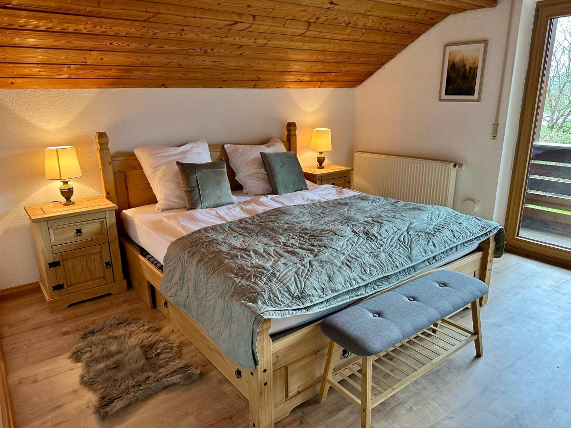 60 M² Ferienwohnung ∙ 2 Schlafzimmer ∙ 5 Gäste - Piding
