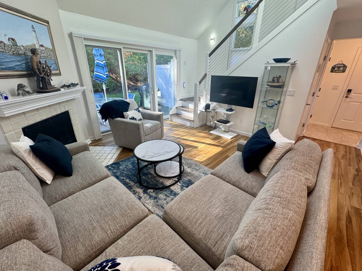 99 M² Condo ∙ 2 Bedrooms ∙ 6 Guests - Cape Cod Rail Trail, Brewster
