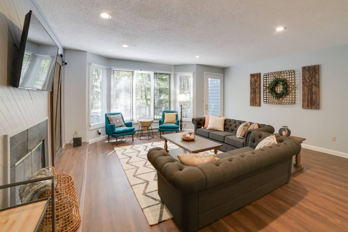 210 M² Apartment ∙ 4 Bedrooms ∙ 8 Guests - Wintergreen Resort, VA