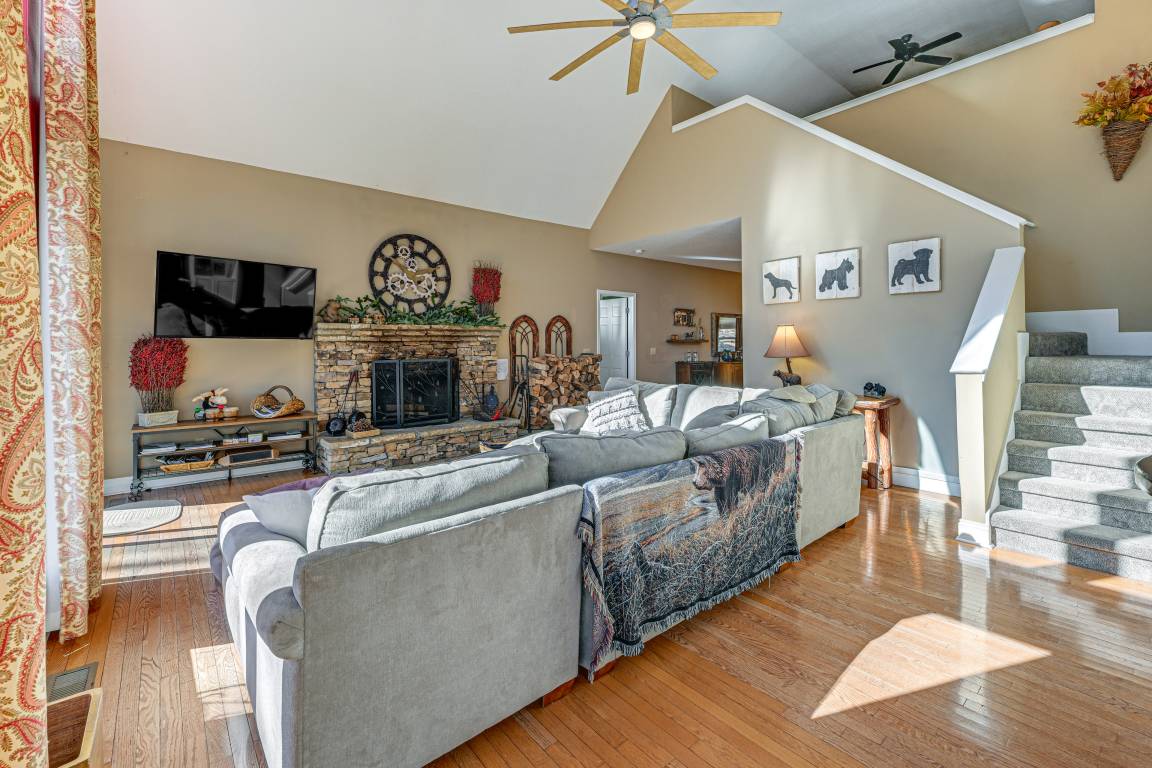 199 M² House ∙ 3 Bedrooms ∙ 7 Guests - Sapphire, NC