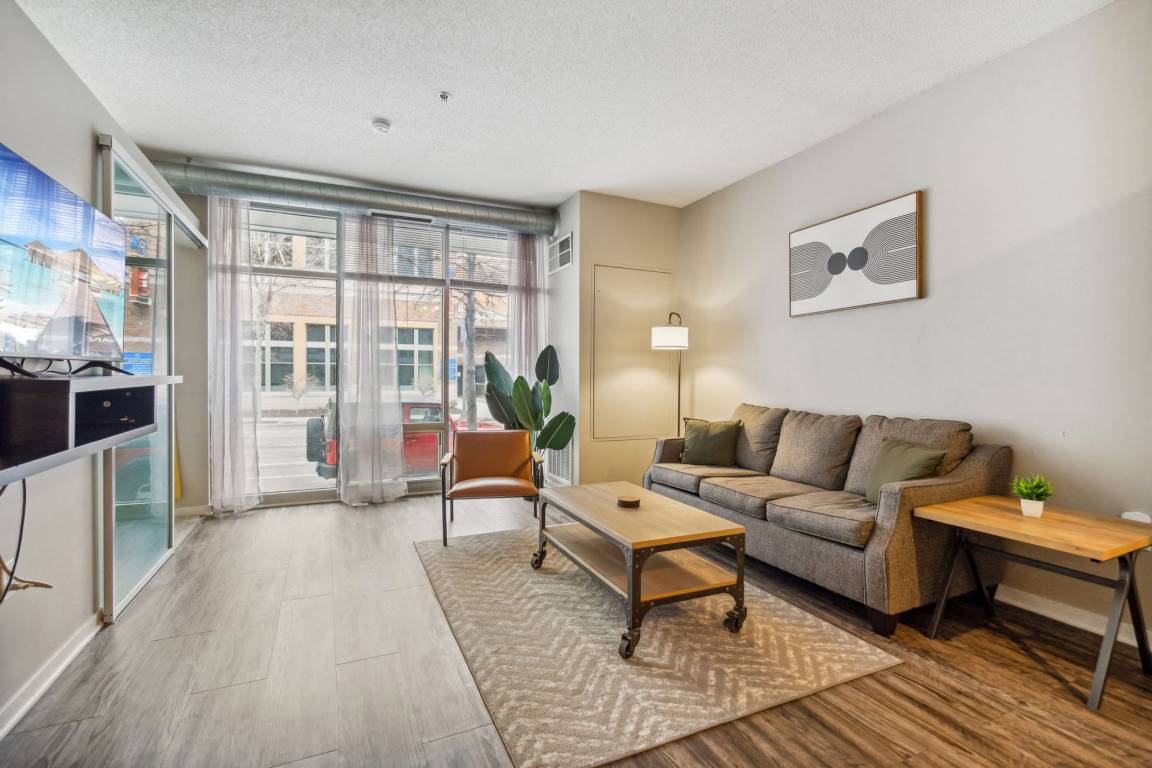 Apartment ∙ 1 Bedroom ∙ 2 Guests - New Hope, MN