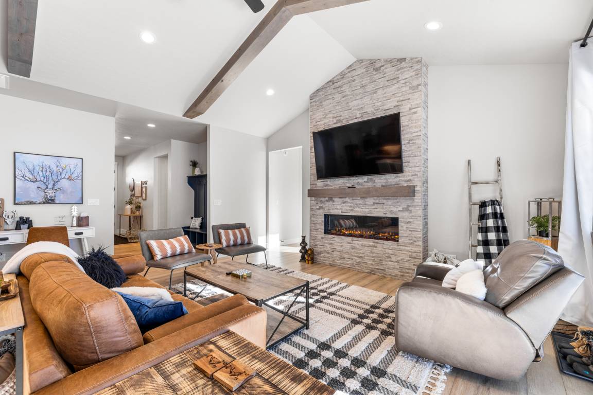 186 M² House ∙ 4 Bedrooms ∙ 14 Guests - Cascade, ID
