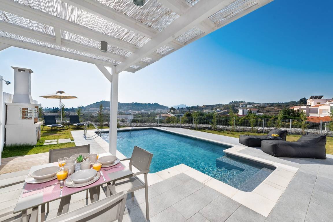 Villa ∙ 2 Schlafzimmer ∙ 5 Gäste - Faliraki