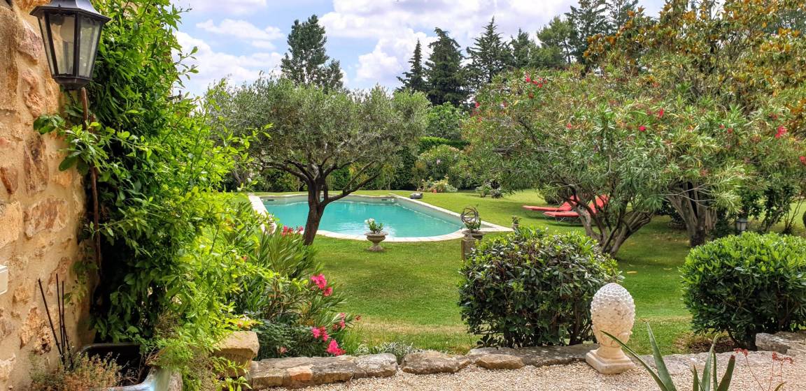 Ferienhaus ∙ 6 Schlafzimmer ∙ 12 Gäste - Uzès