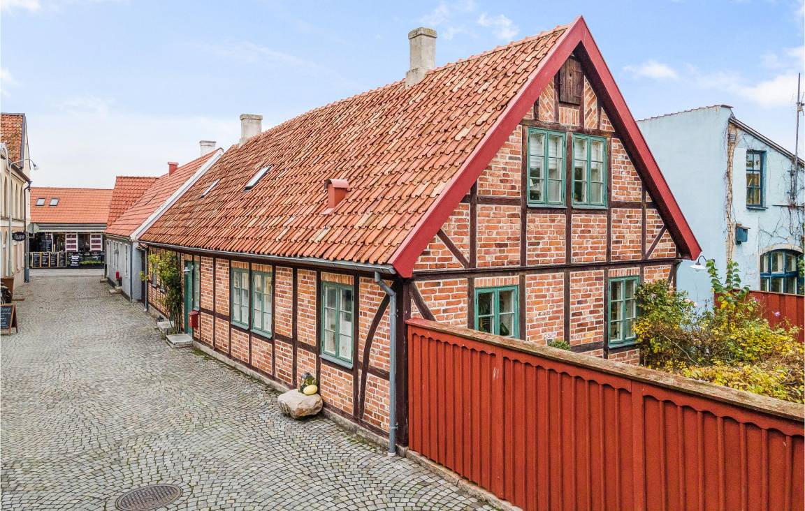 85 M² Ferienwohnung ∙ 3 Schlafzimmer ∙ 5 Gäste - Simrishamn