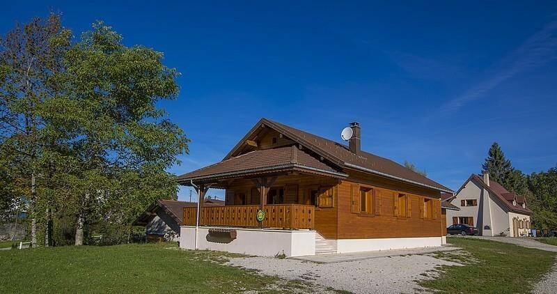 102 M² Chalet ∙ 3 Chambres ∙ 6 Personnes - Jura