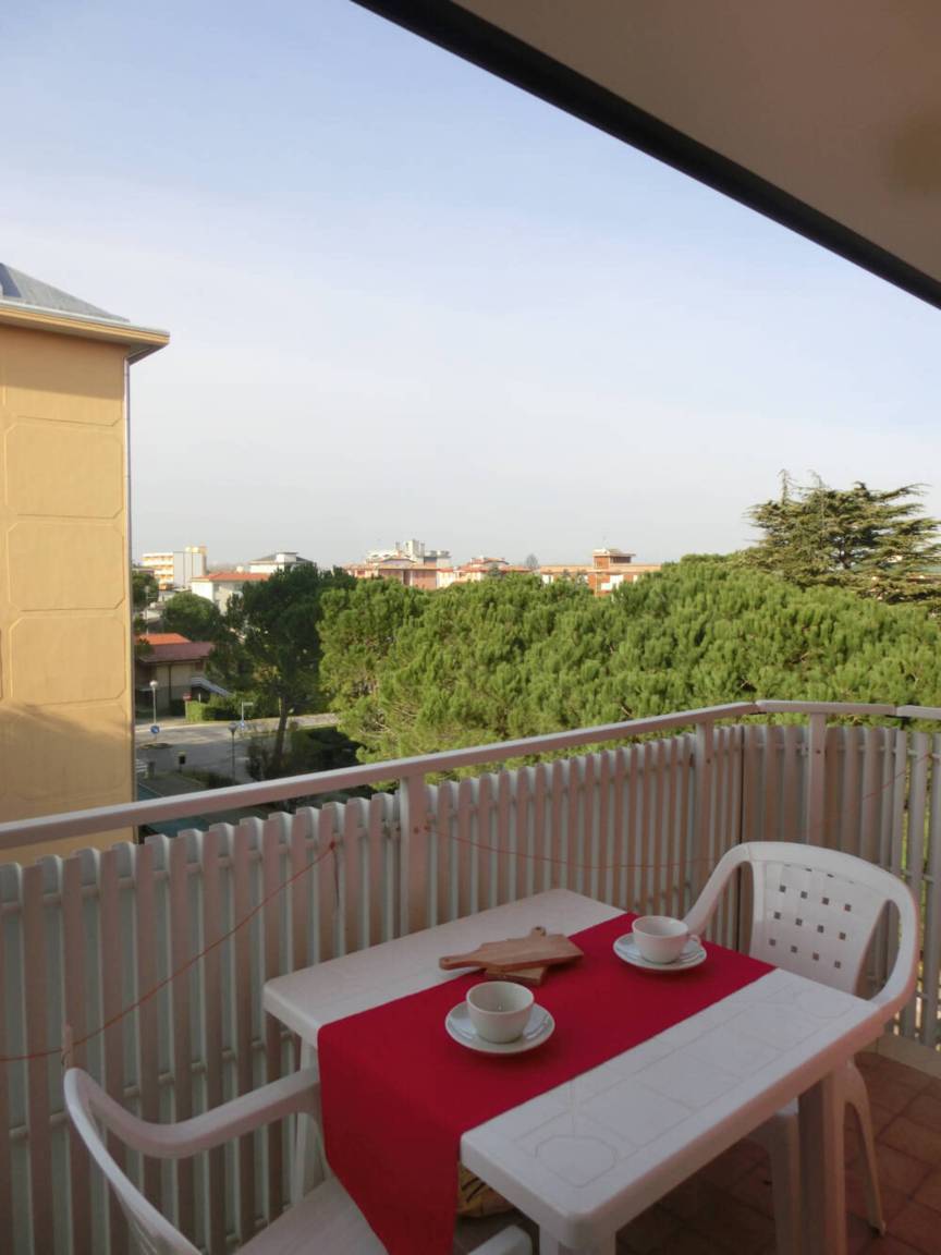 40 M² Apartament ∙ 2 Sypialnie ∙ 4 Gości - Lignano Pineta
