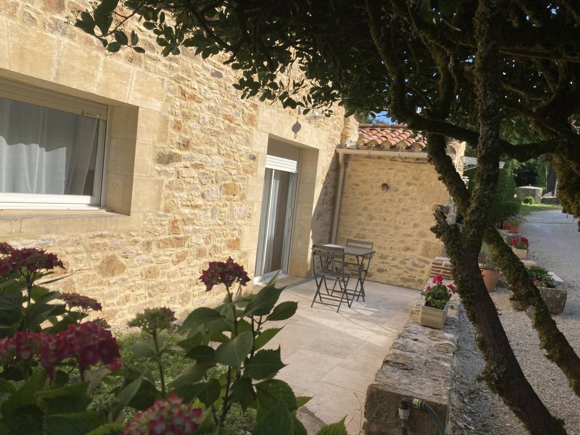 60 M² House ∙ 2 Bedrooms ∙ 4 Guests - Lot