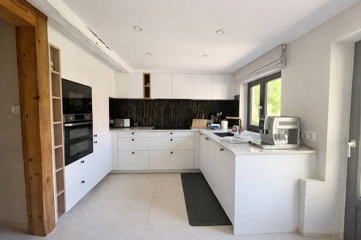 220 M² Maison De Vacances ∙ 5 Chambres ∙ 14 Personnes - Lingolsheim