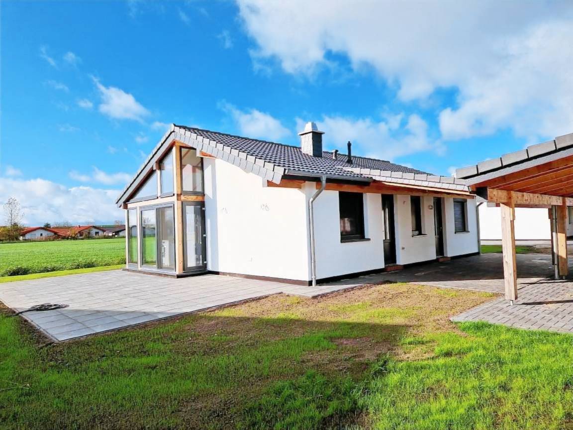 73 M² Ferienhaus ∙ 2 Schlafzimmer ∙ 4 Gäste - Butjadingen