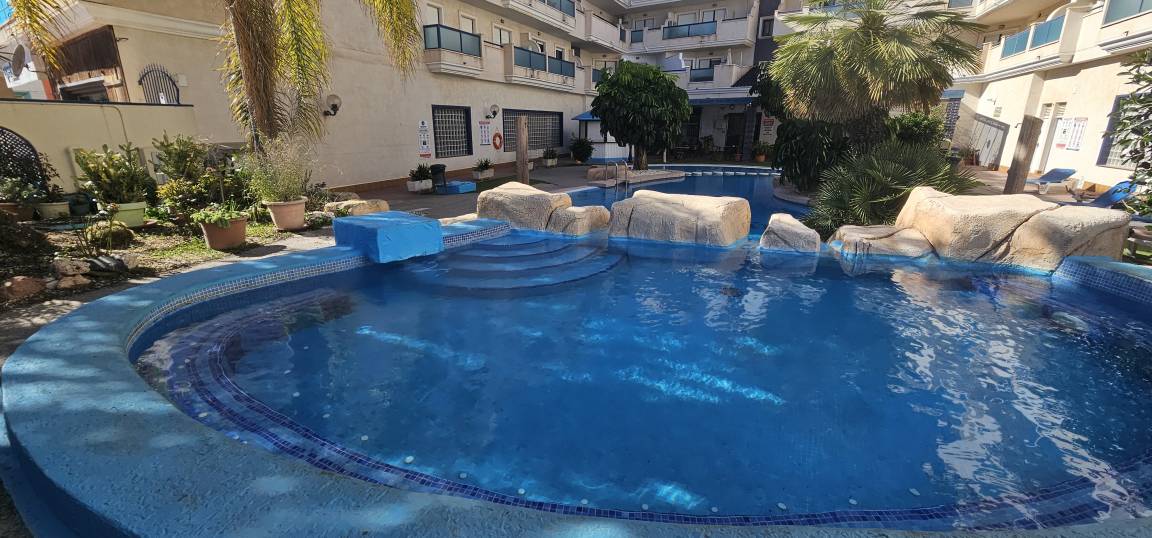 68 M² Ferienwohnung ∙ 2 Schlafzimmer ∙ 4 Gäste - La Zenia