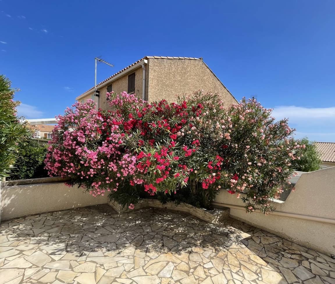 60 M² Ferienhaus ∙ 3 Schlafzimmer ∙ 6 Gäste - Narbonne