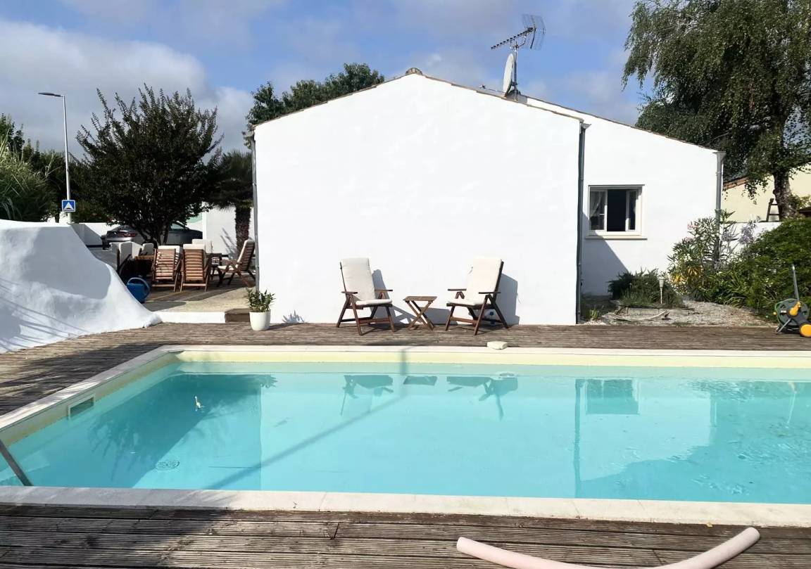 134 M² House ∙ 3 Bedrooms ∙ 6 Guests - Royan