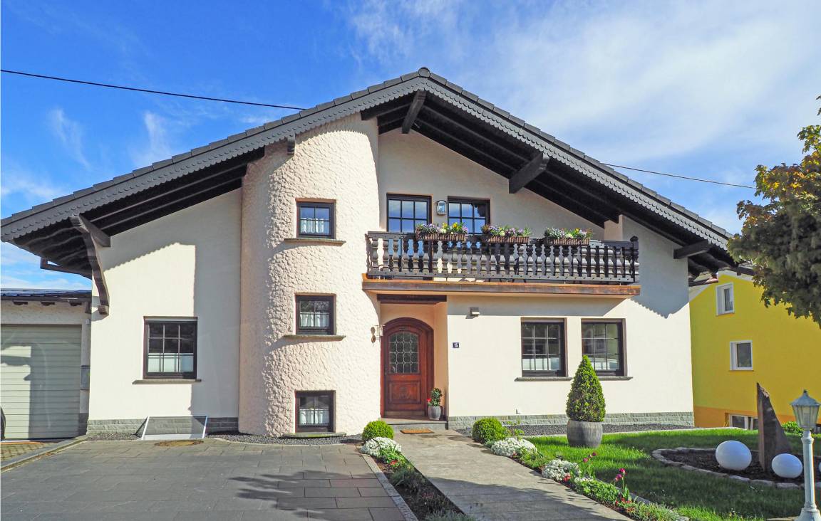 80 M² Apartment ∙ 2 Bedrooms ∙ 5 Guests - Vianden