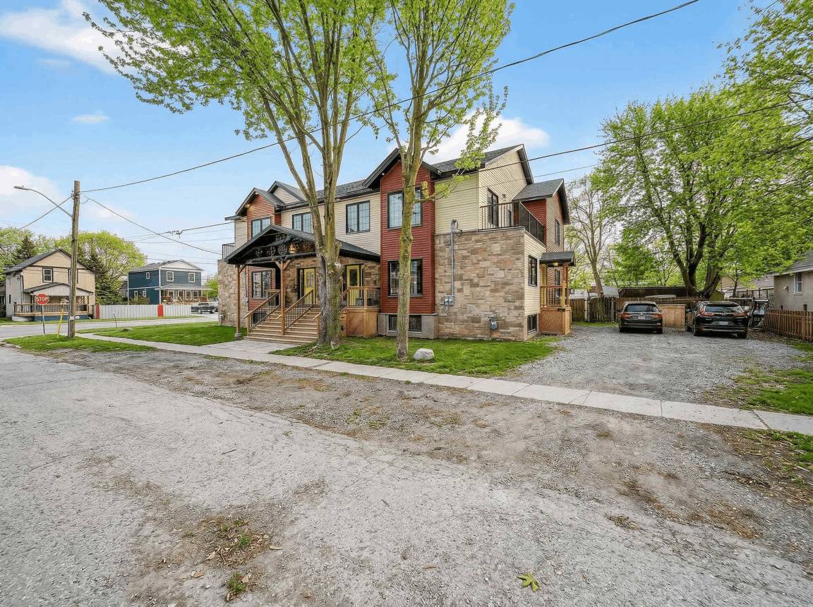 Apartment ∙ 2 Bedrooms ∙ 6 Guests - Port Colborne