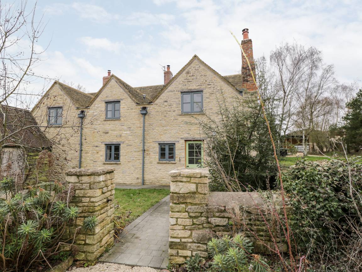 Cottage ∙ 3 Bedrooms ∙ 6 Guests - Blenheim Palace