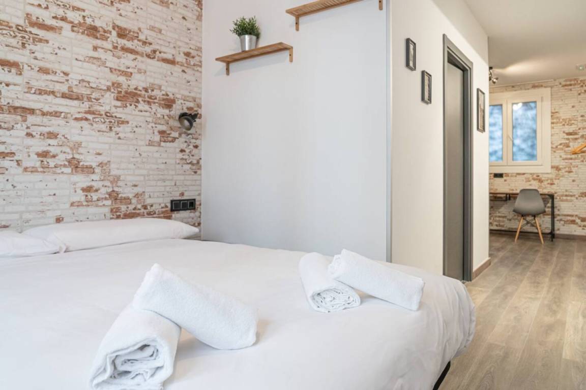 25 M² Hotel ∙ 1 Bedroom ∙ 3 Guests - Bilbao